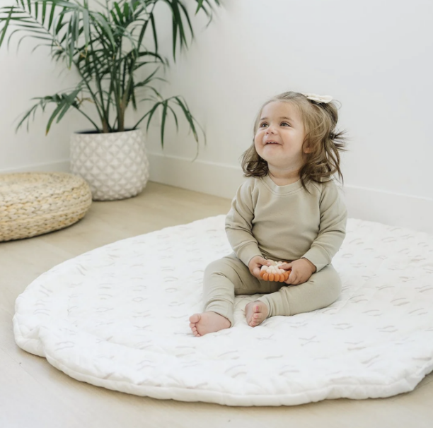 The Ultimate Guide to Pikler Triangles: Enhancing Child Development ...